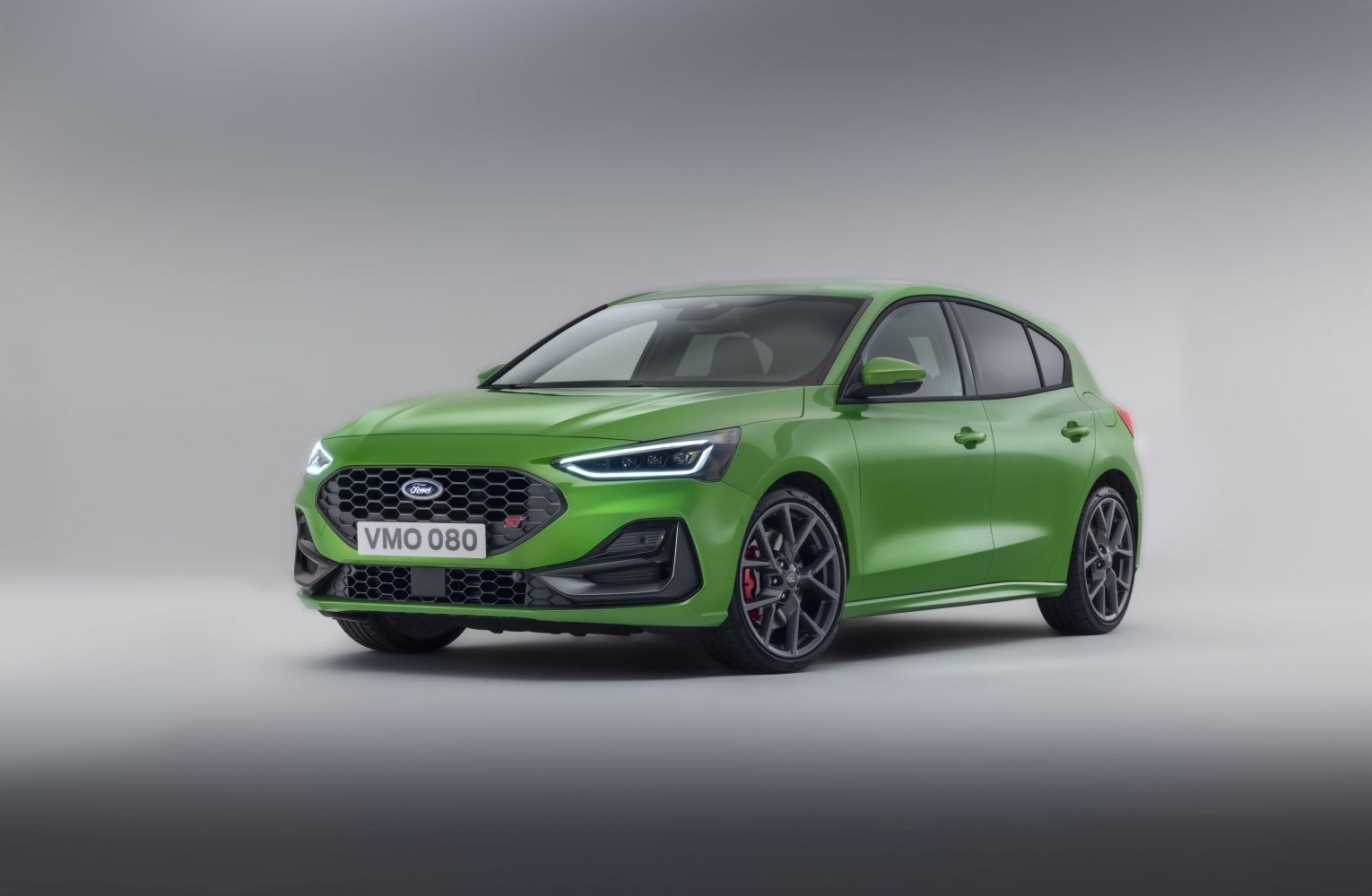 Ford Focus IV Hatchback (facelift 2022) 1.0 EcoBoost (100 Hp)